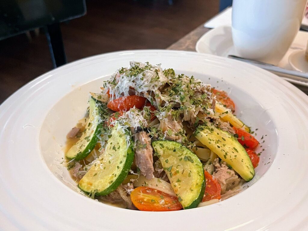 步道咖啡館-Cafe Strada-捷運美麗島美食-歷久不衰的歐式咖啡館